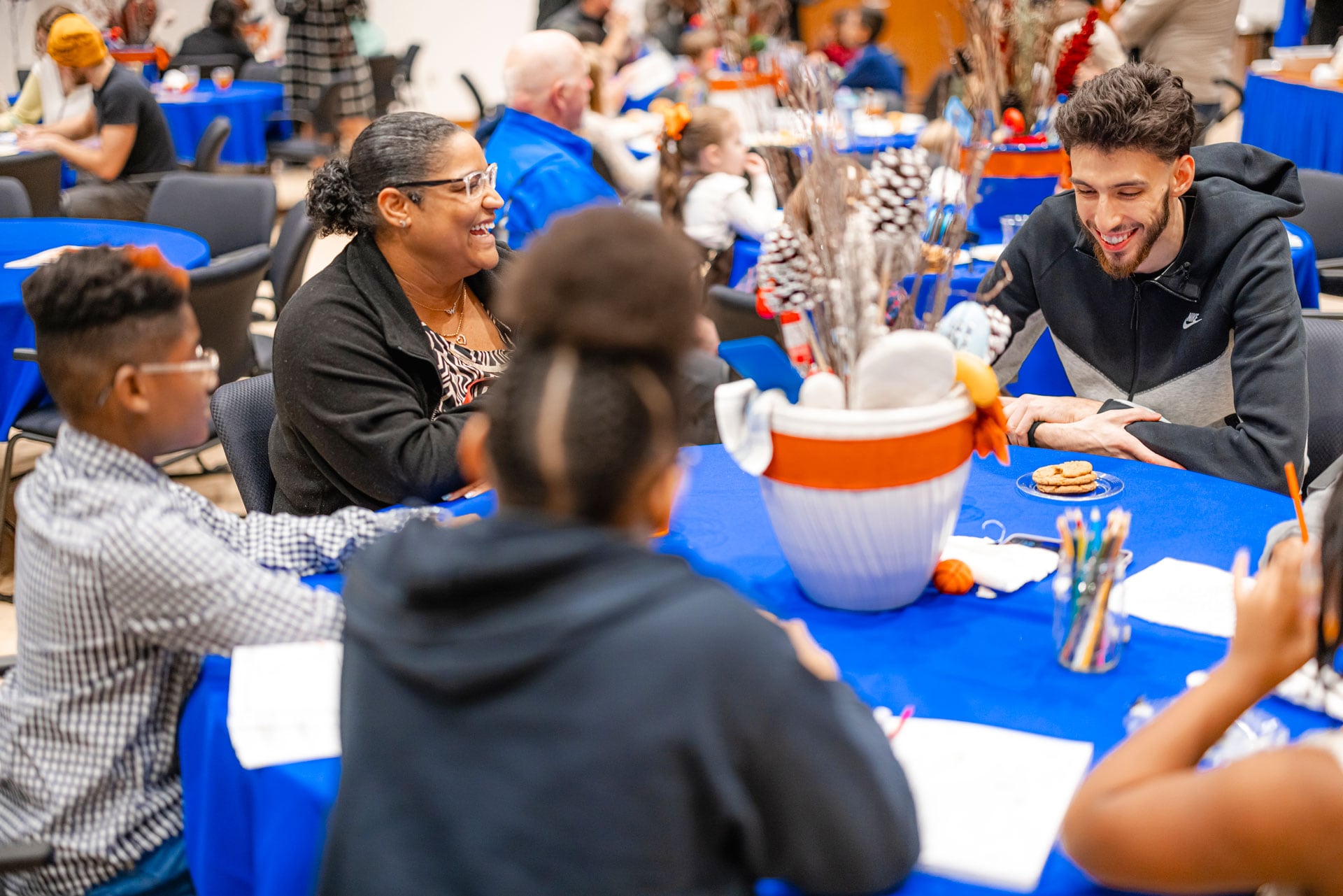 Photos: Holmgren Family Thanksgiving Photo Gallery | NBA.com