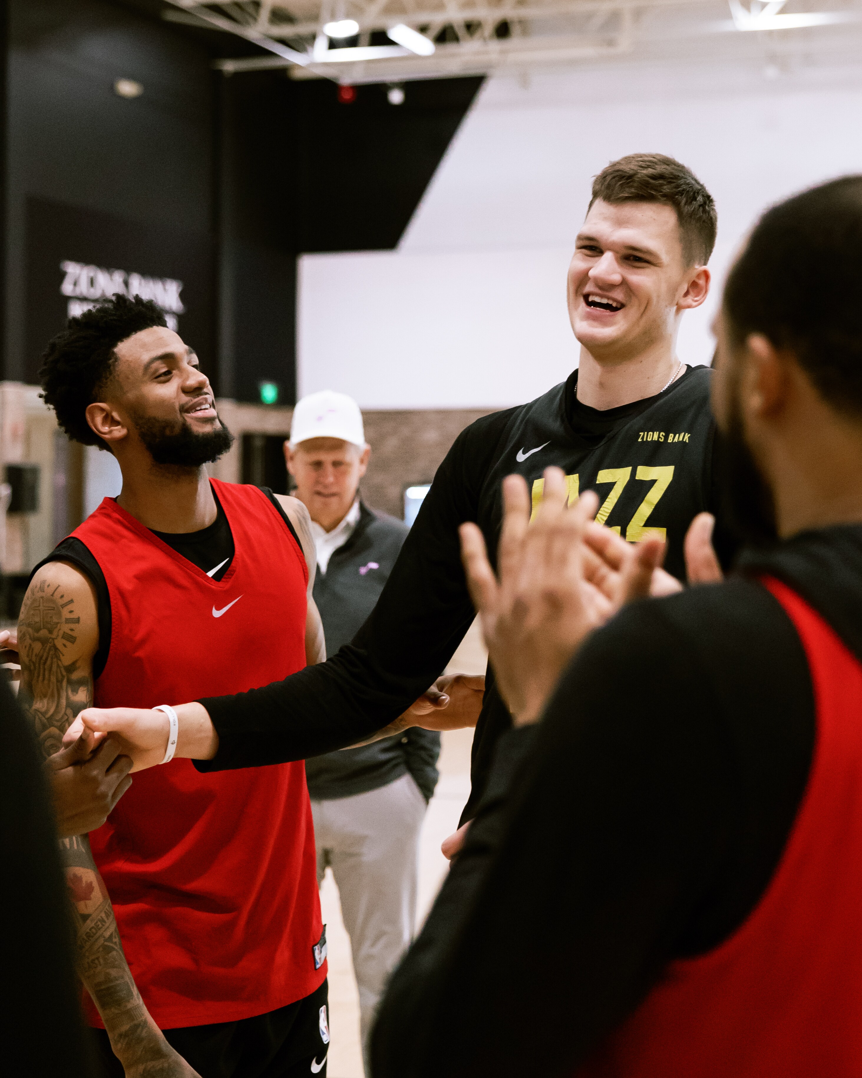 PHOTOS | Walker Kessler 22/23 Season Photo Gallery | NBA.com