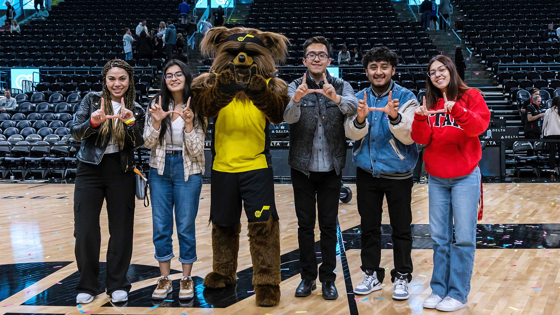 "It's Incredible" – Jazz Host 5 University of Utah Students as Part of ...