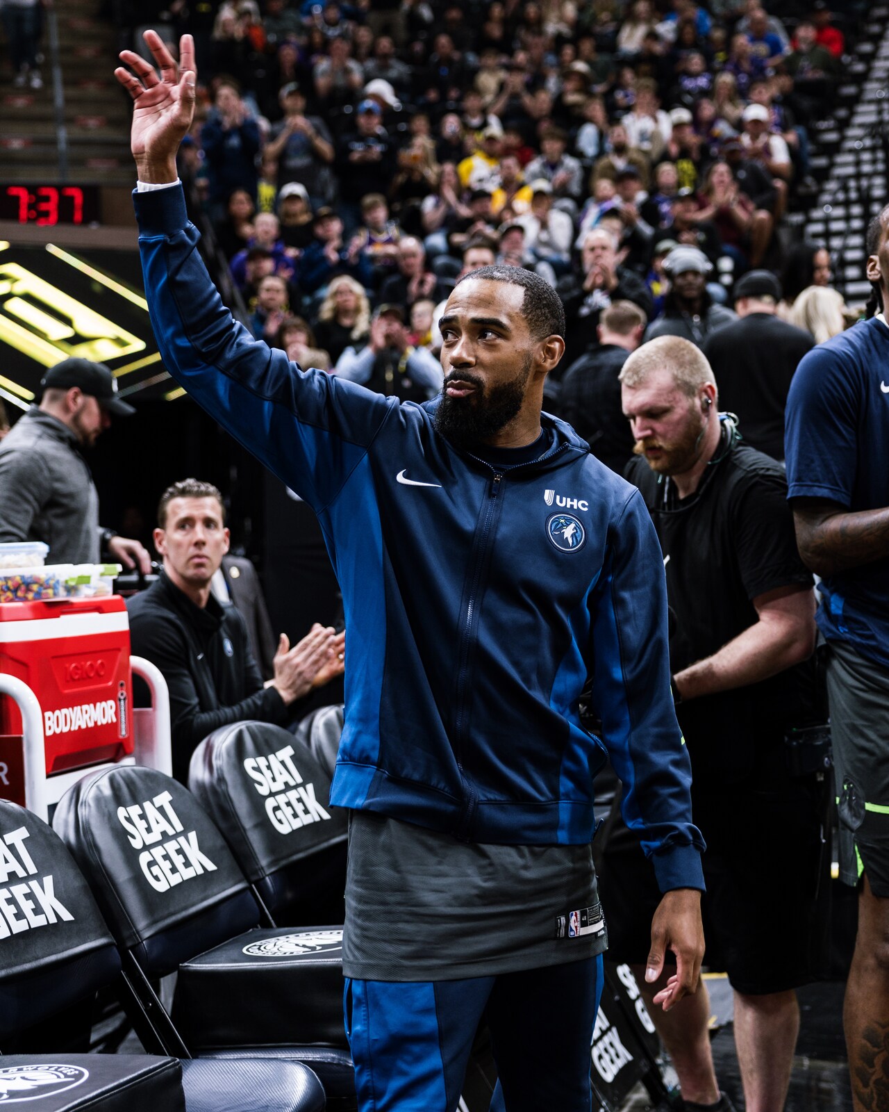 PHOTOS | Decades Night and Familiar Faces at HOME | Utah Jazz