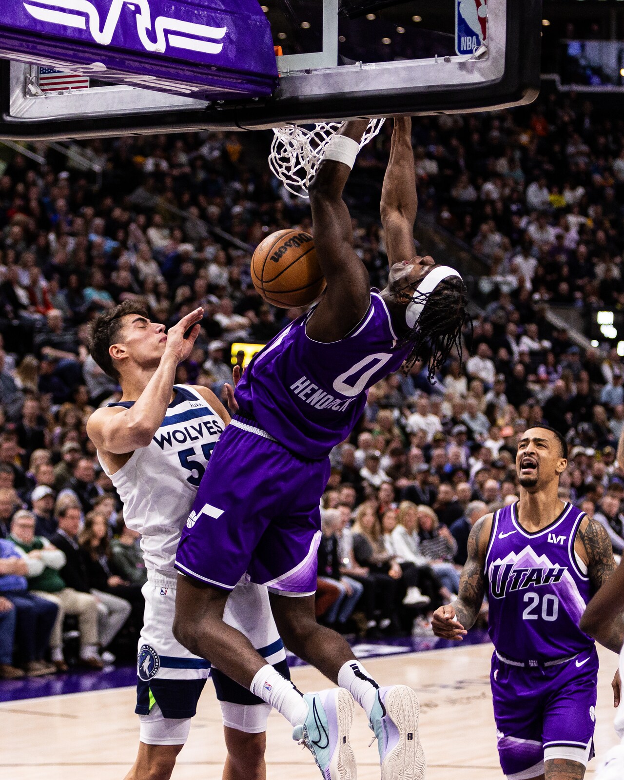 PHOTOS | Decades Night and Familiar Faces at HOME | Utah Jazz