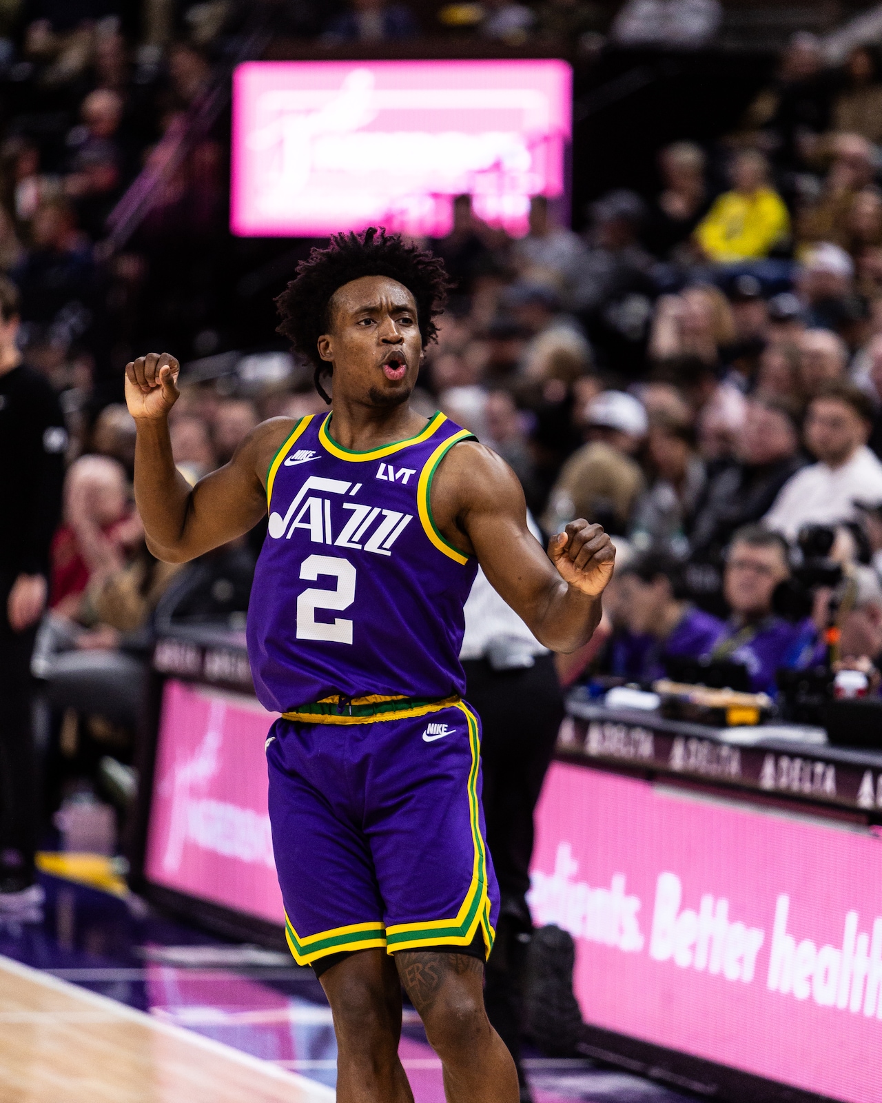 PHOTOS | Decades Night and Familiar Faces at HOME | Utah Jazz