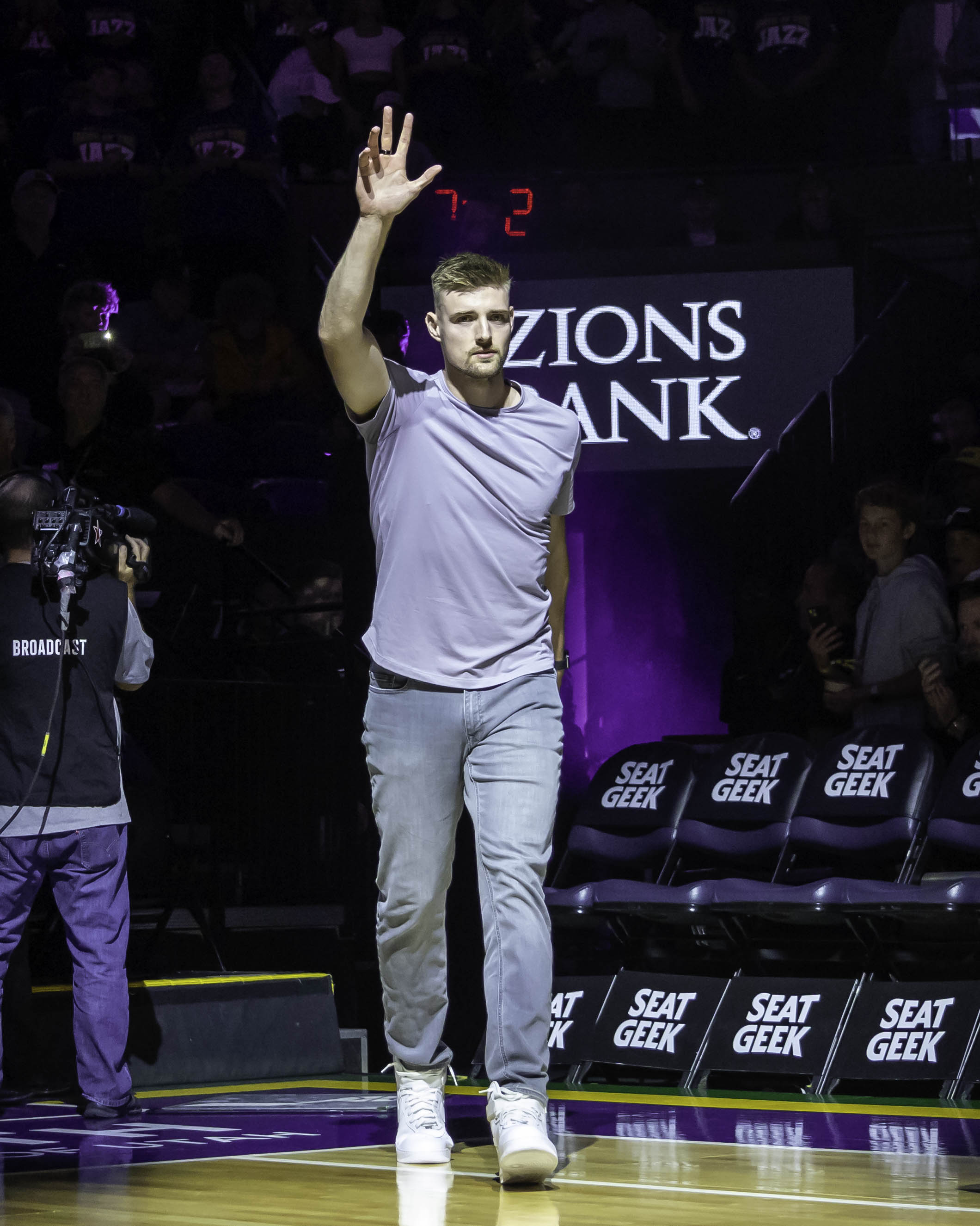 PHOTOS | Best of Micah Potter 2023-24 Season Photo Gallery | NBA.com
