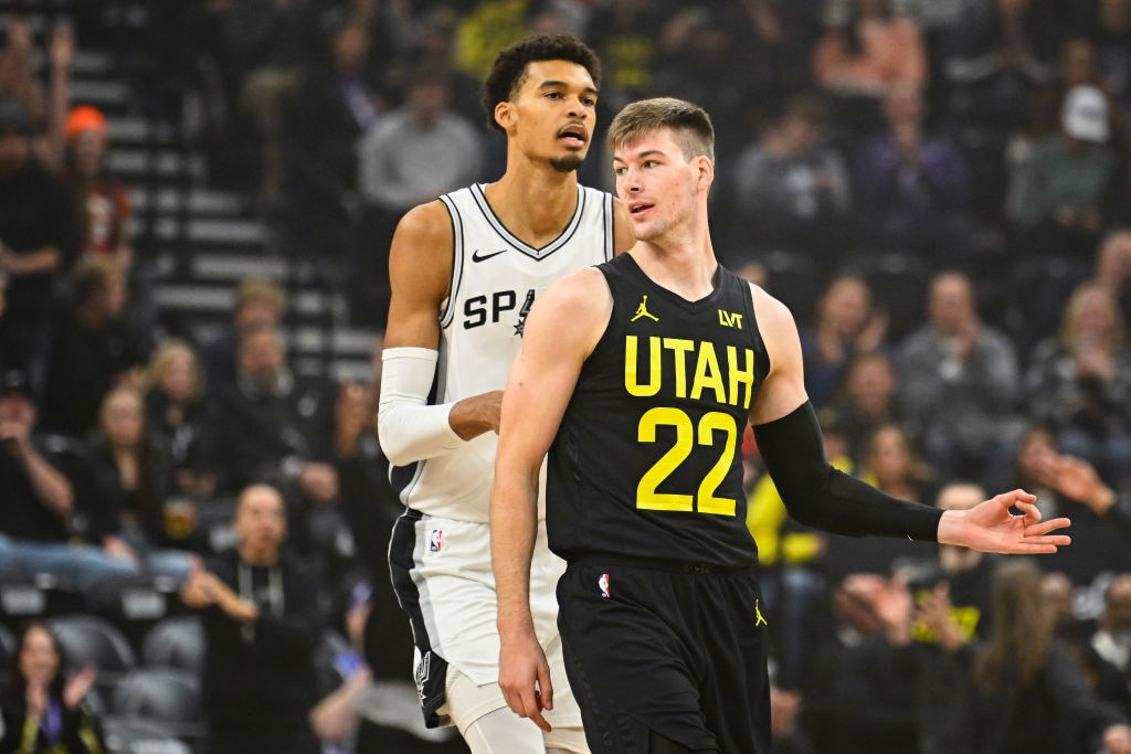 Kyle Filipowski Stands Out in First Career Start as Jazz fall to Spurs ...