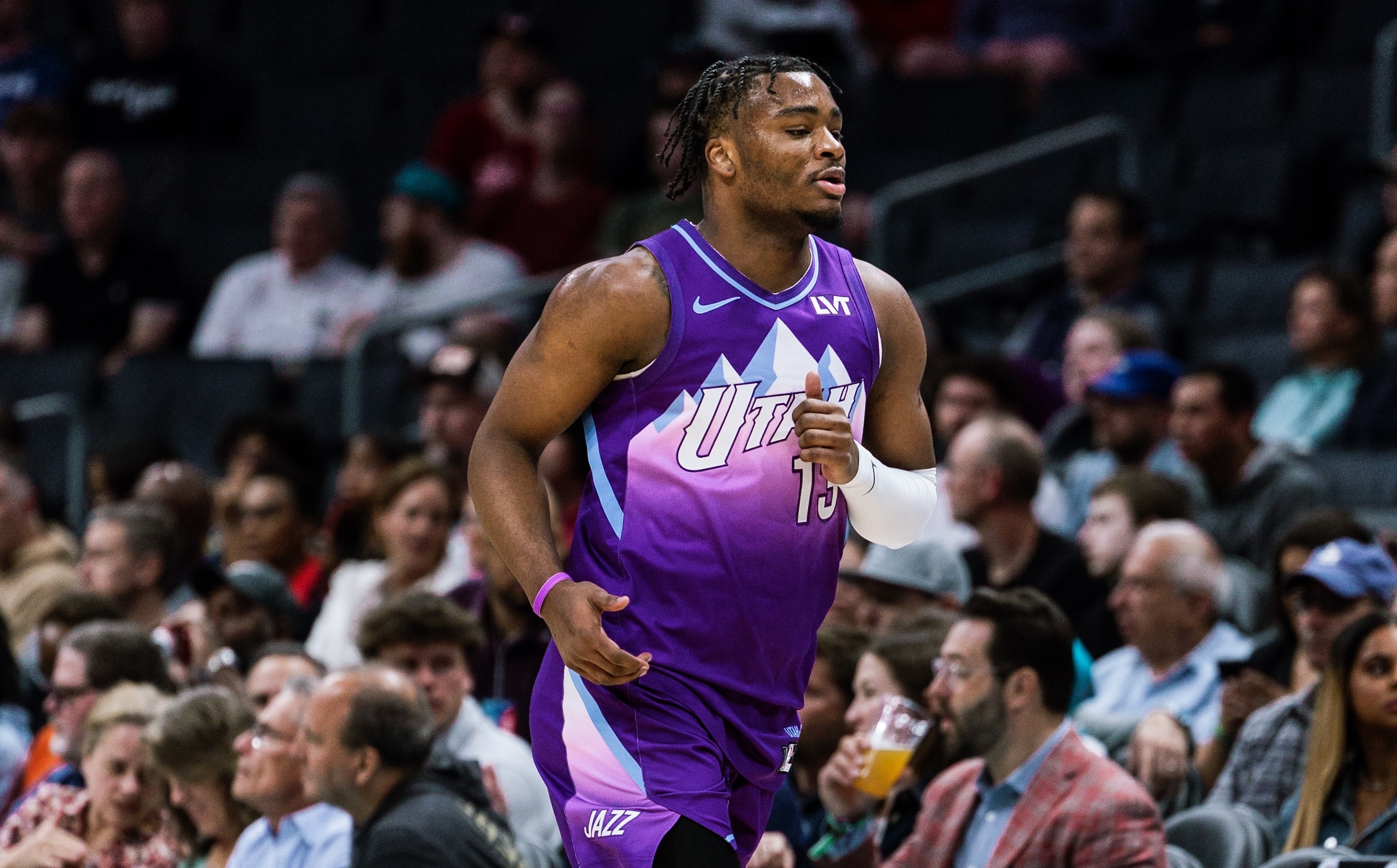 Isaiah Collier Sets Utah Jazz Record for Most Assists in a Season by a ...