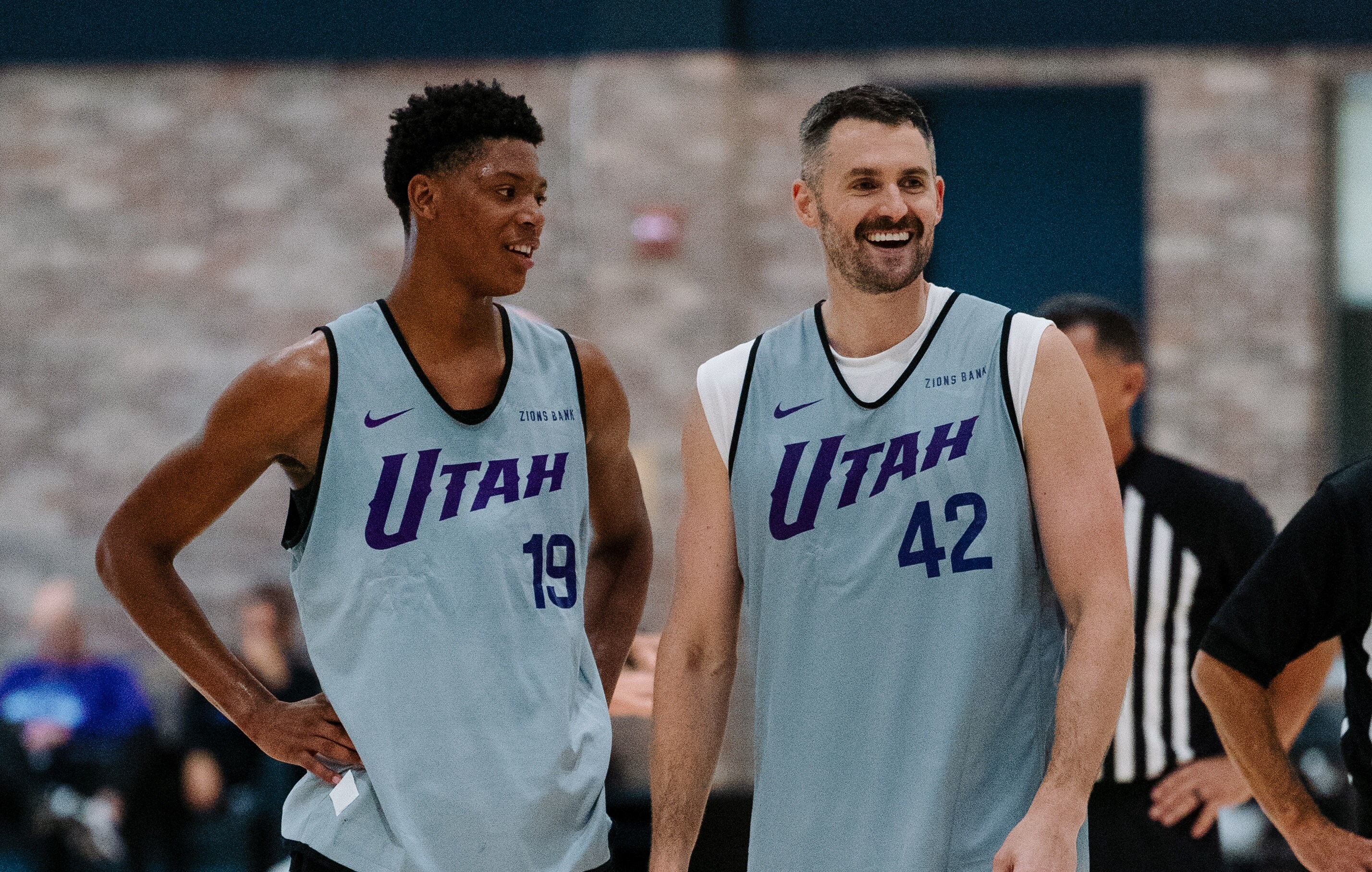 Utah Jazz Training Camp Notebook: Taylor Hendricks Focuses on Defense, Kevin Love Steps in as a ...