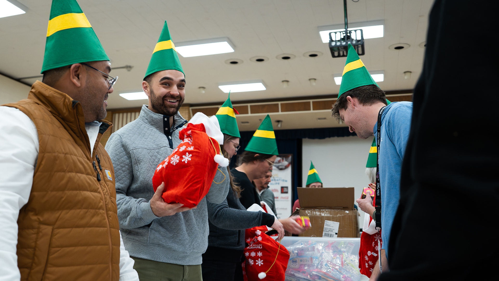 PHOTOS | Mark Miller Subaru Santa Sack Prep | Utah Jazz
