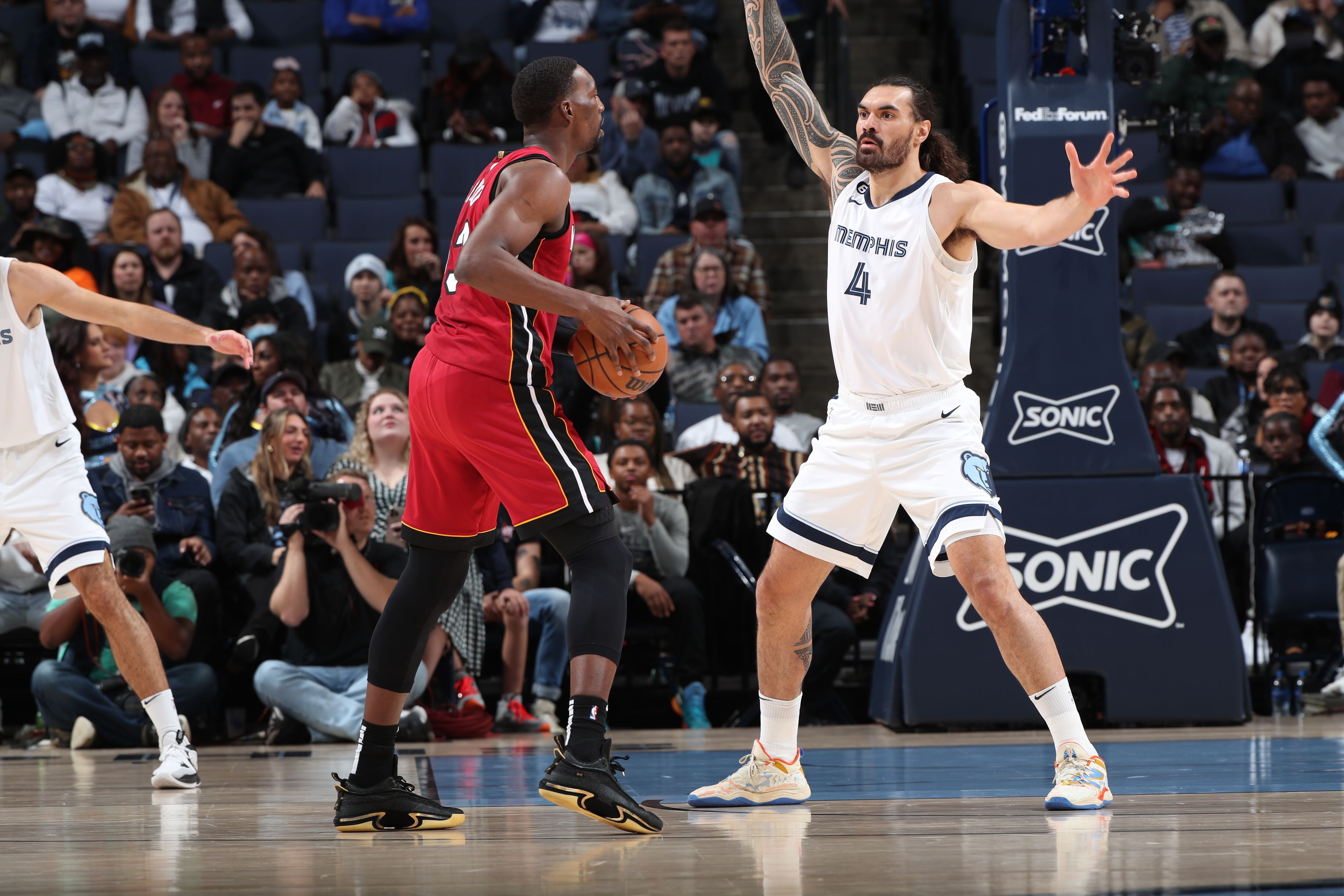 Grizzlies vs Heat Photos 12.05.22 Photo Gallery | NBA.com