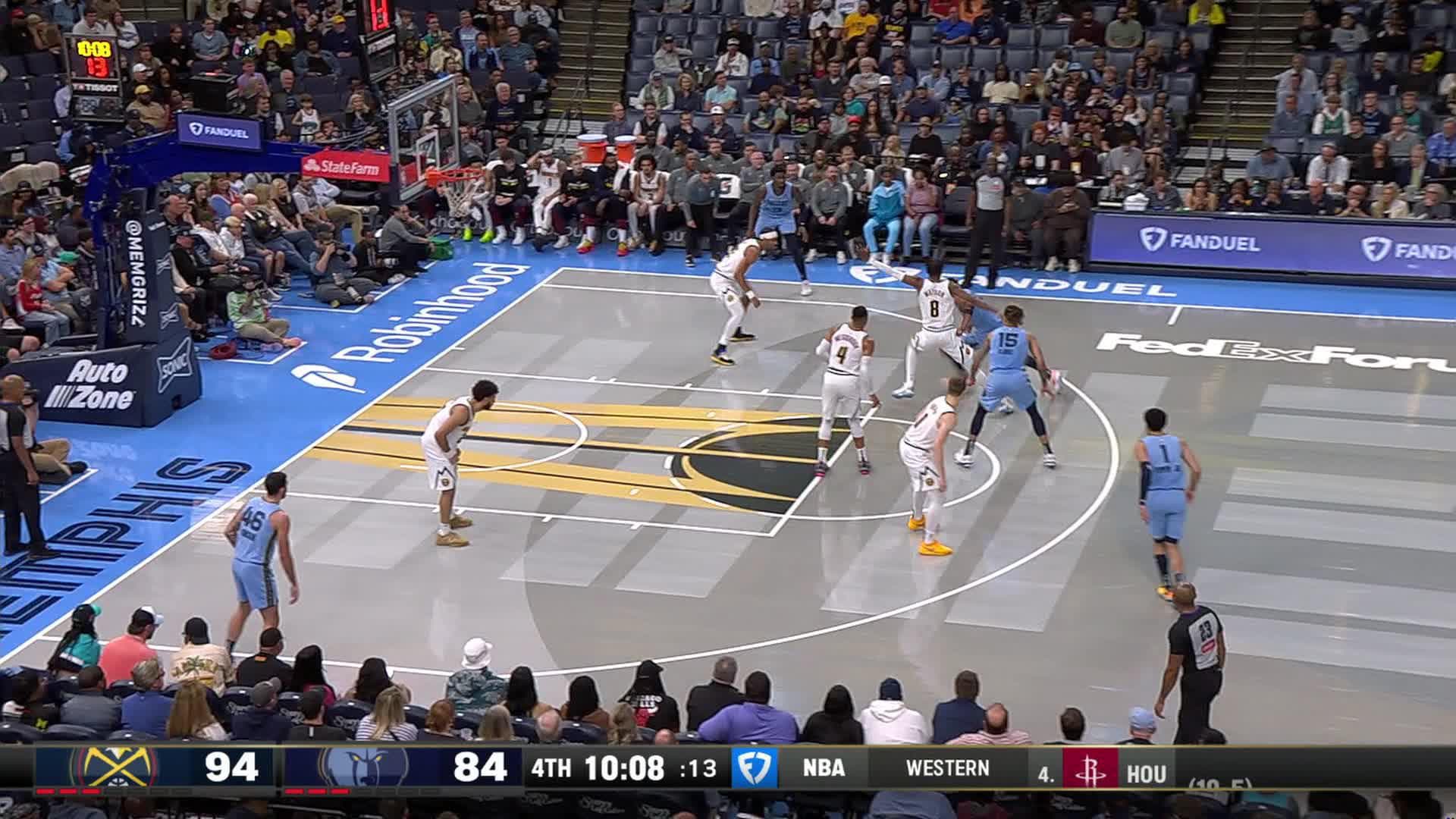 Jaren Jackson Jr. hits a quick floater for two