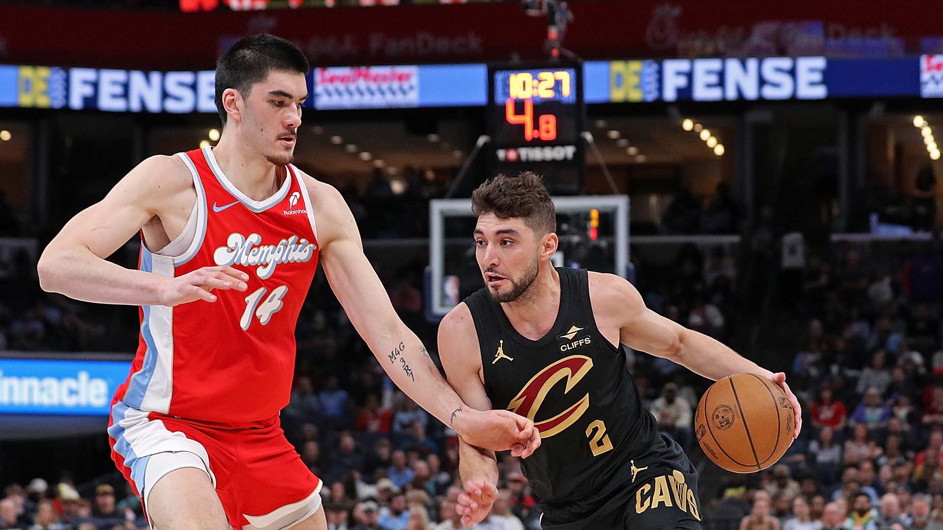 MikeCheck: Big splashes to bargain deals, Grizzlies and Southwest ...