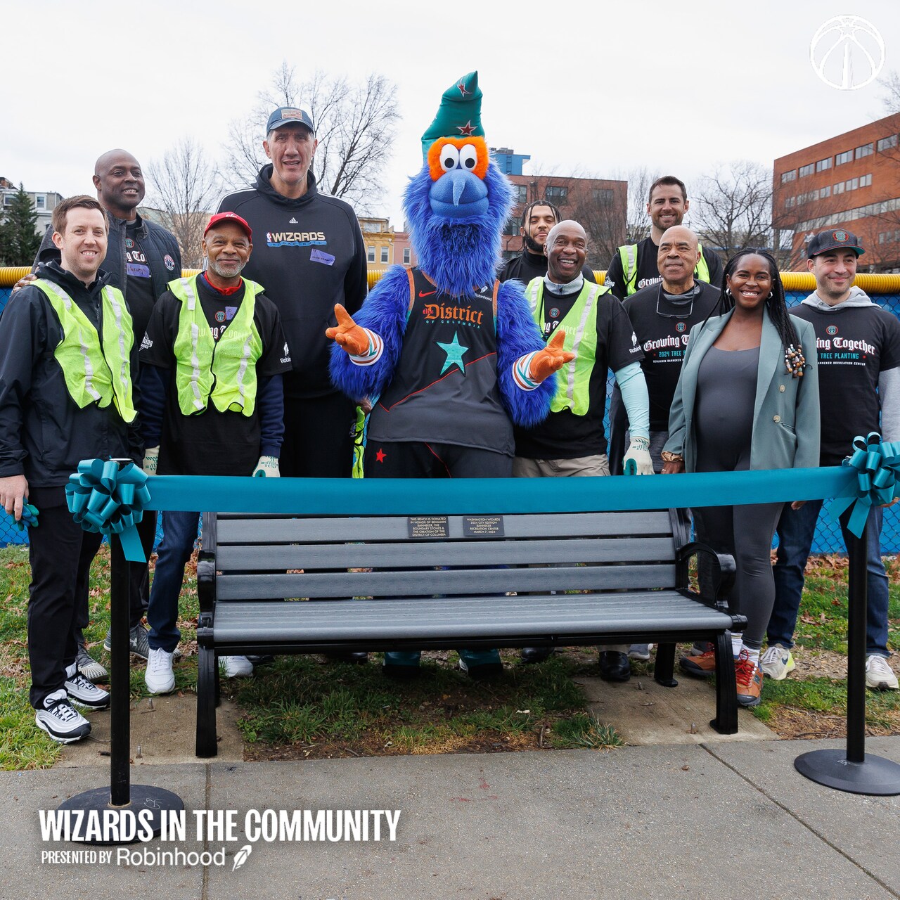 Photos: Tree Planting x Robinhood | 03/07/24 Photo Gallery | NBA.com