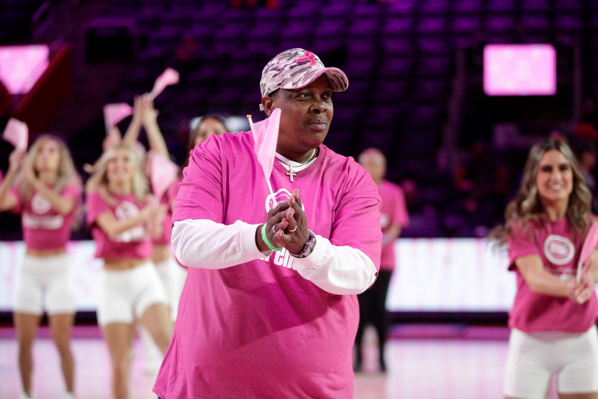 2022 Breast Health Awareness Panel Photo Gallery | NBA.com
