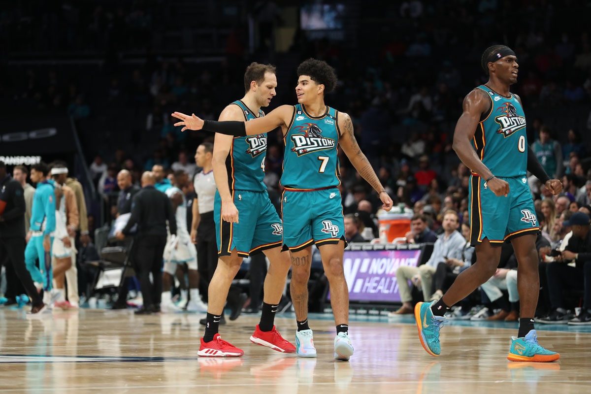 Photos: Pistons 141 Hornets 134 Photo Gallery | NBA.com
