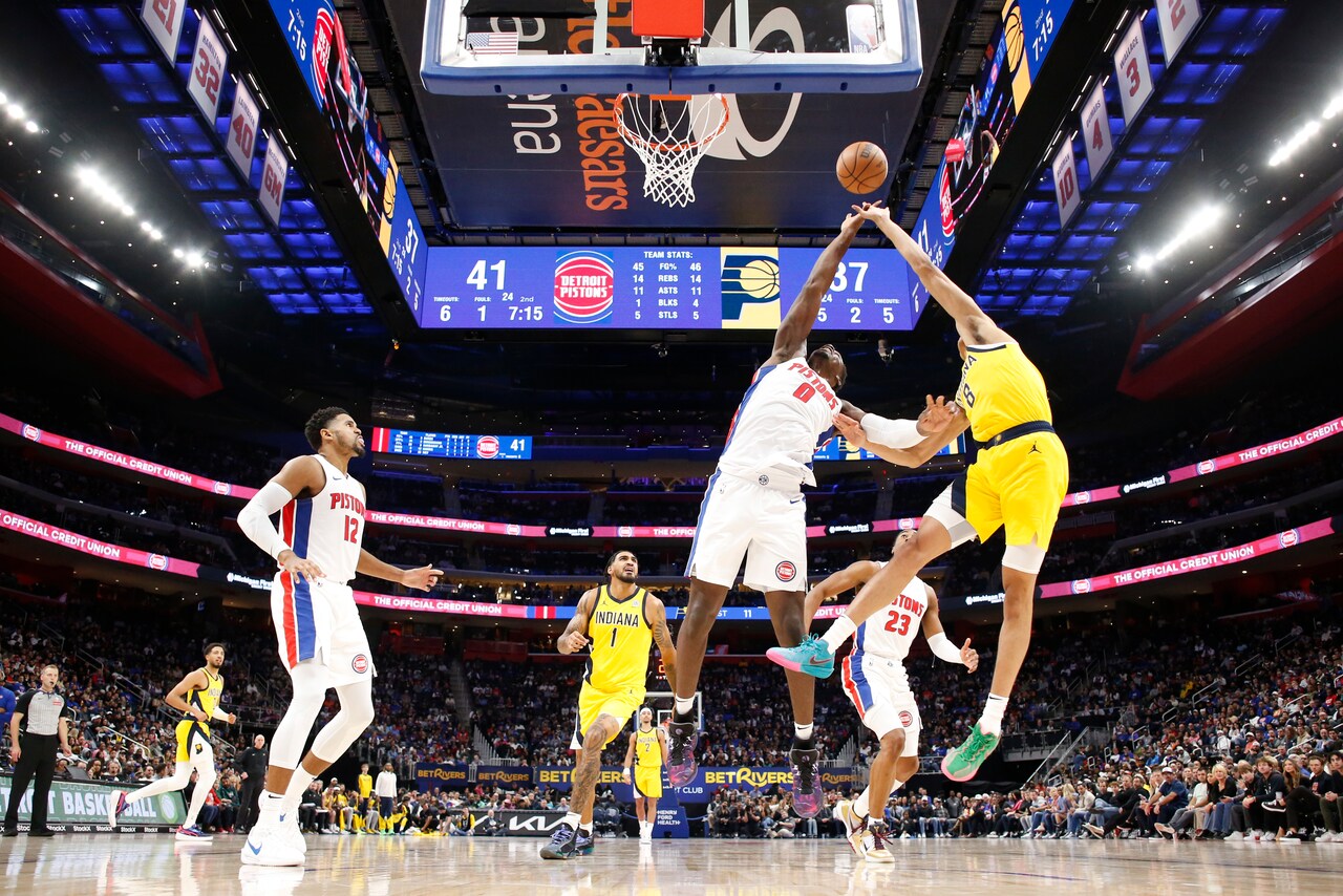 Shots from the Court: Pistons vs Pacers Opening Night