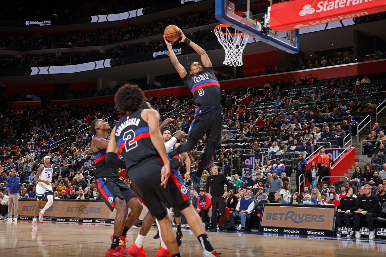 Shots from the Court: Week 11 Photo Gallery | NBA.com