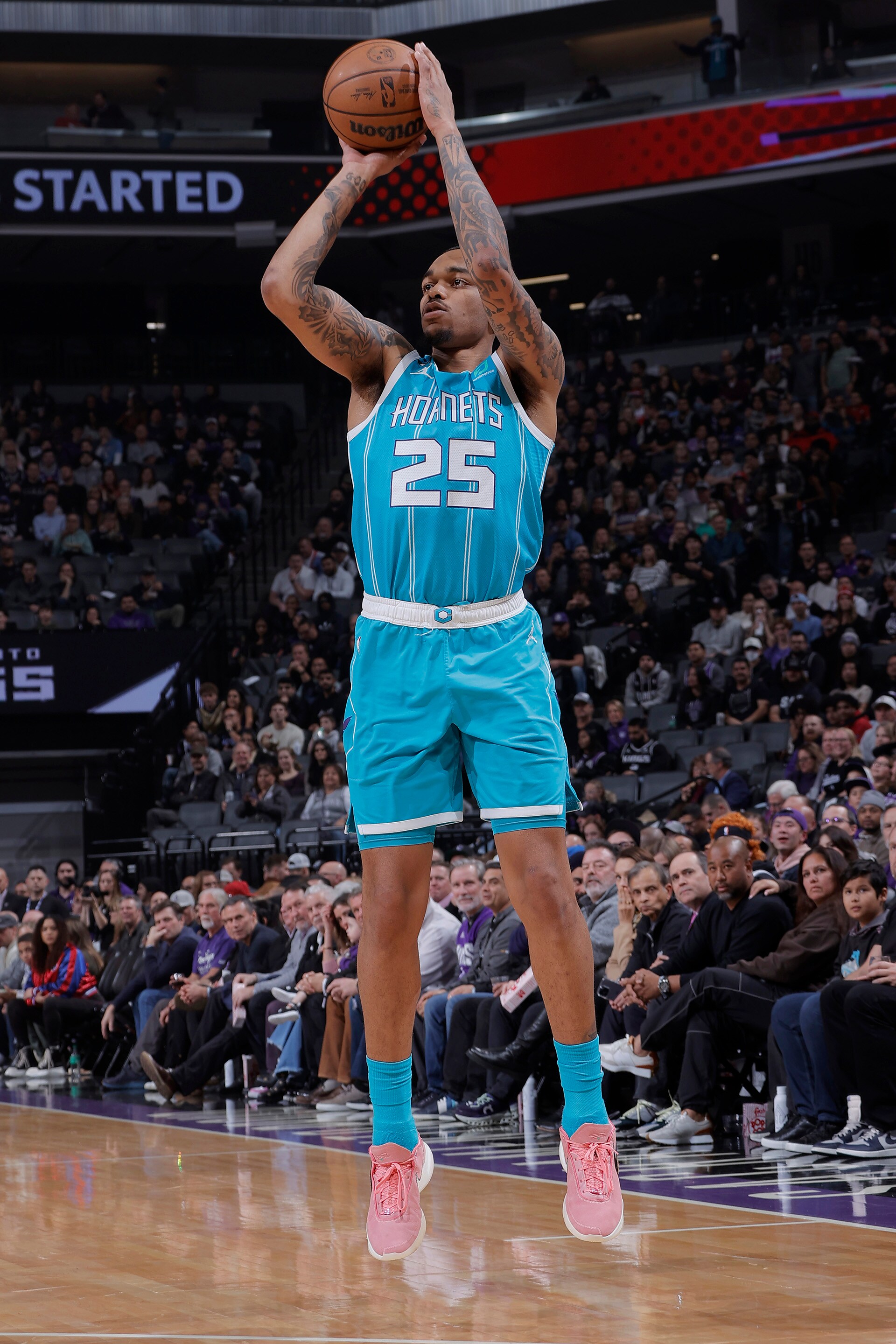 Ball Catches Fire In 4th Quarter, Hornets End Skid In Sacramento | NBA.com