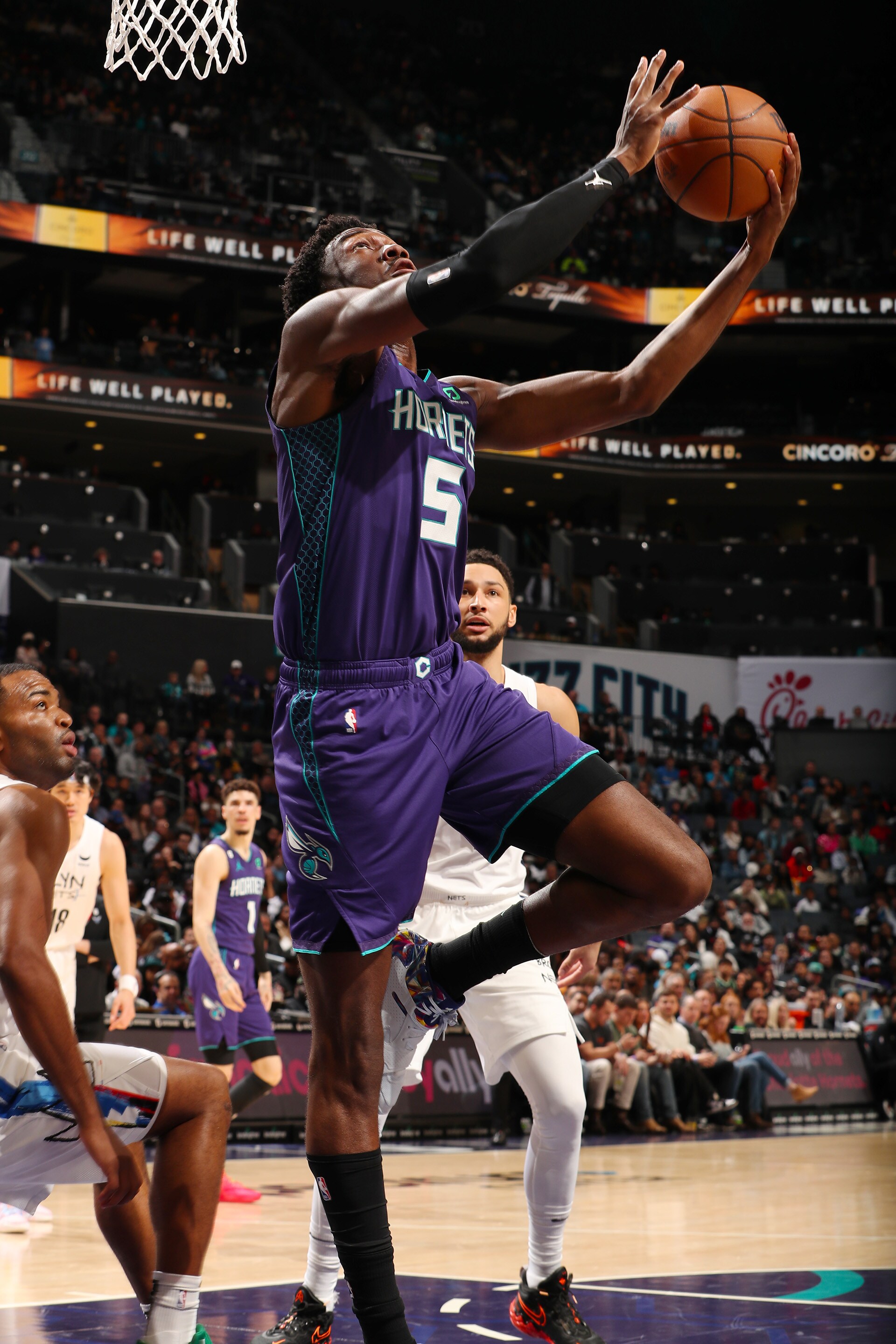 Hornets vs Nets Gallery - 12/31/22 Photo Gallery | NBA.com