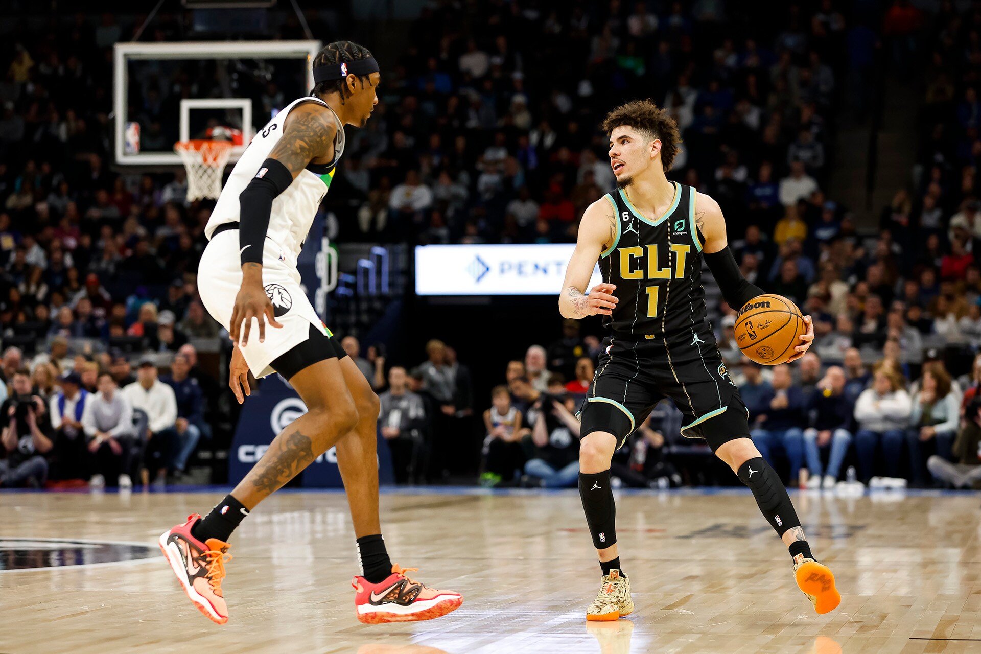 Hornets vs Timberwolves Gallery - 02/24/23 Photo Gallery | NBA.com