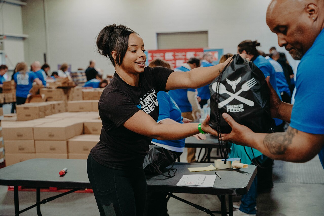 2023 Backpack for Hunger | Charlotte Hornets