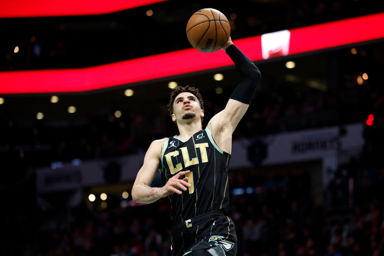 LaMelo Ball Highlight Gallery | Charlotte Hornets