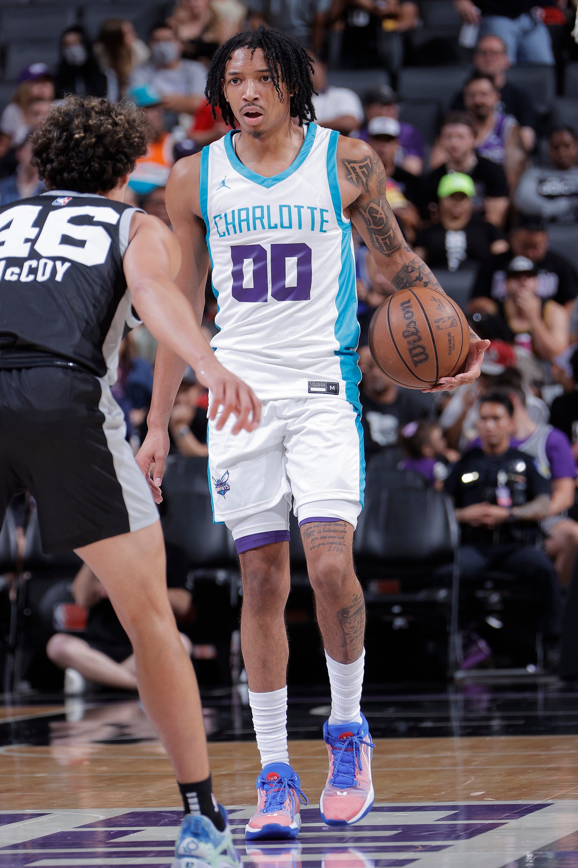 Hornets Struggle With Execution, Ball Movement In California Classic ...