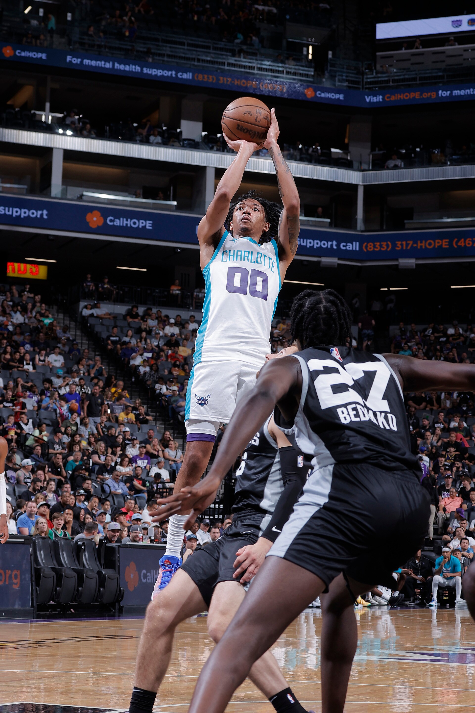 Hornets Struggle With Execution, Ball Movement In California Classic ...