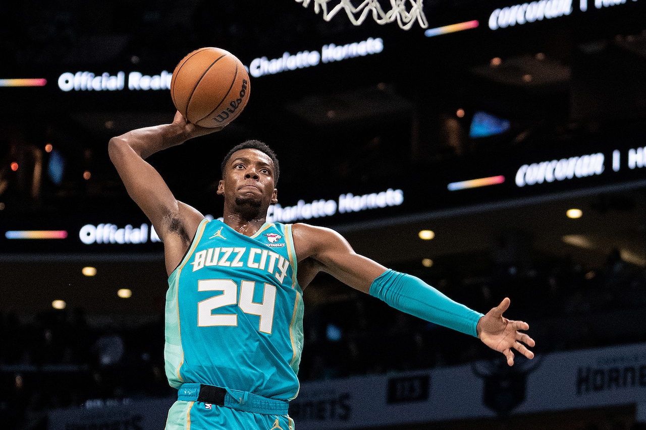 Miller Named To Rising Stars Gallery | Charlotte Hornets
