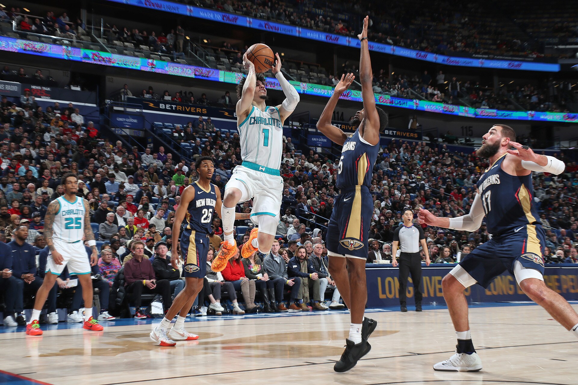 Hornets Get Buried By Pelicans’ Historic 3-Point Performance | NBA.com