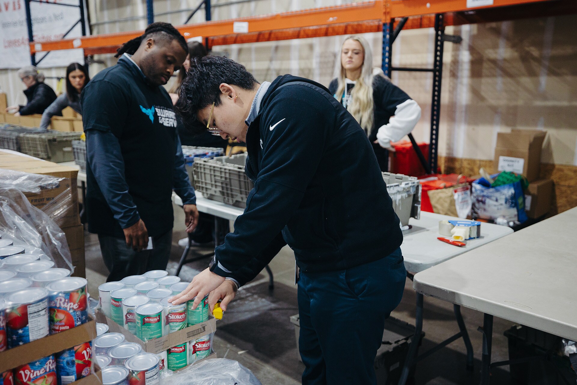 2024 Volunteer Event – Nourish Up Photo Gallery | NBA.com