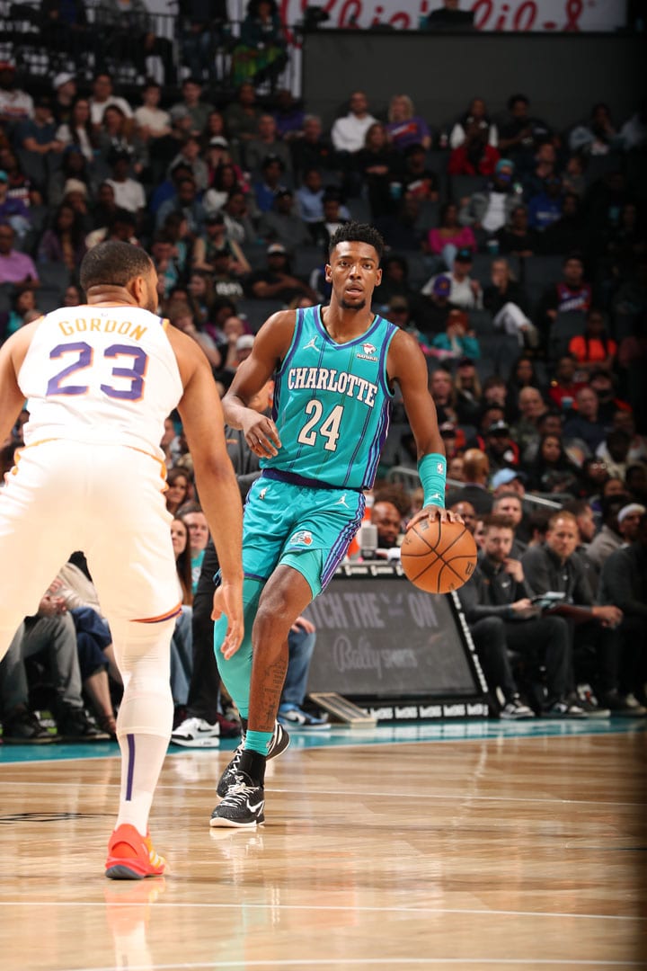 Shots Don’t Drop For Hornets, 4th-Quarter Efforts Just Not Enough ...