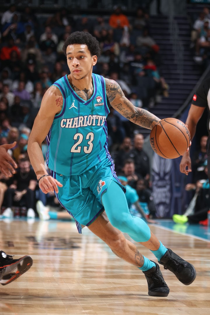 Shots Don’t Drop For Hornets, 4th-Quarter Efforts Just Not Enough ...