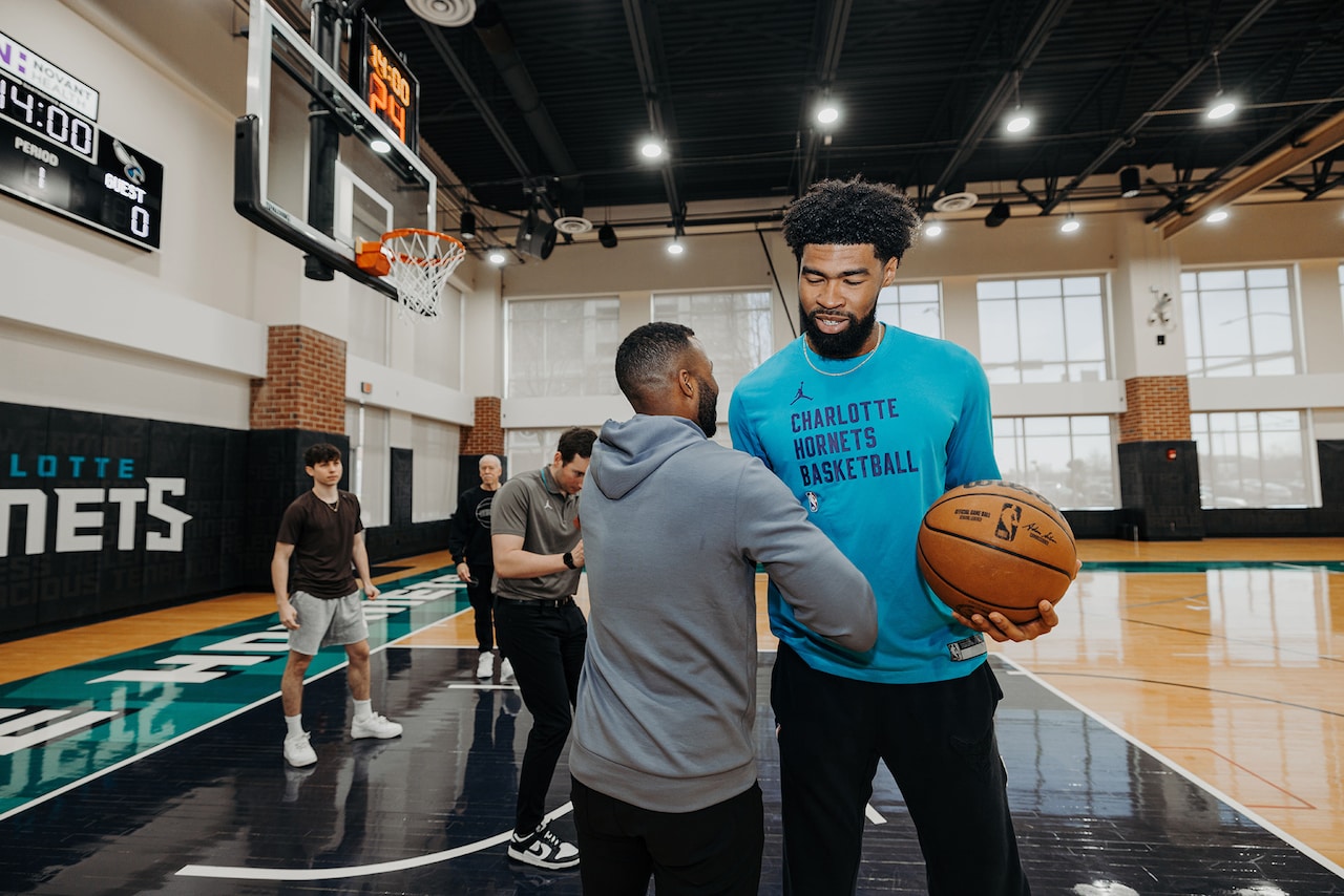 New Hornets Executive VP of Basketball Operations Jeff Peterson Visits Charlotte Photo Gallery ...