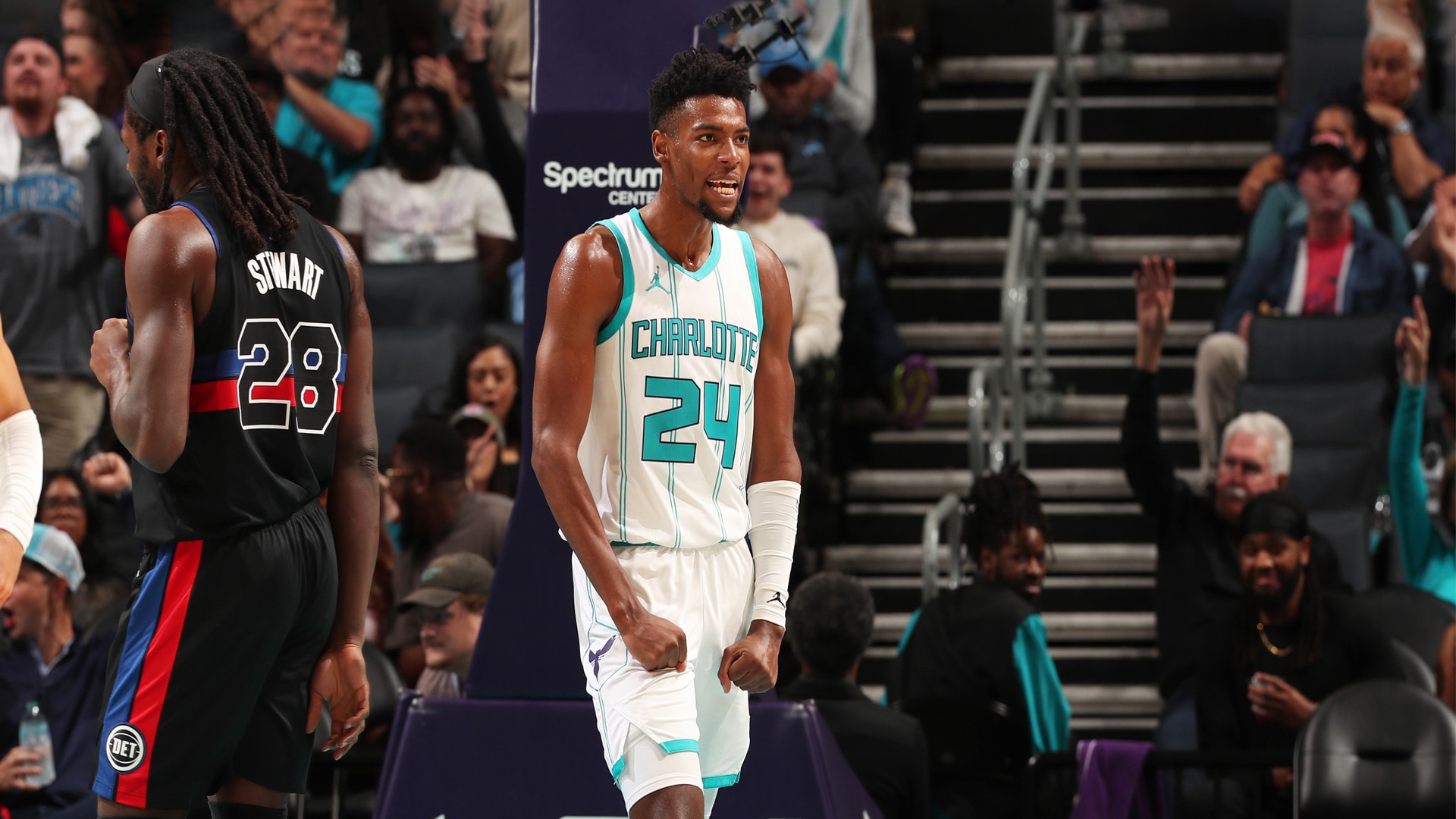 Miller Saves Hornets With Putback Buzzer-Beater To Down Detroit | Charlotte Hornets