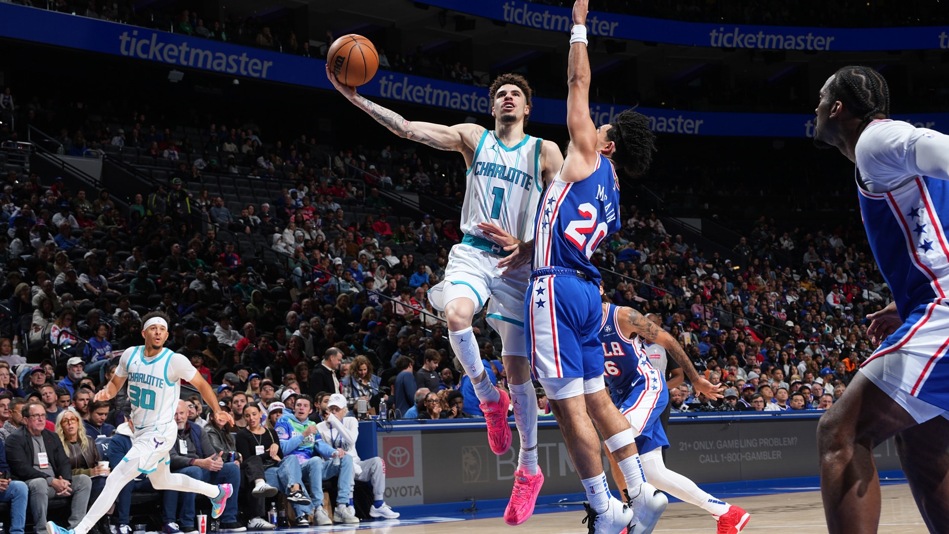 Ball Ignites Hornets’ 4th-Quarter Spark, Philadelphia Prevails In ...