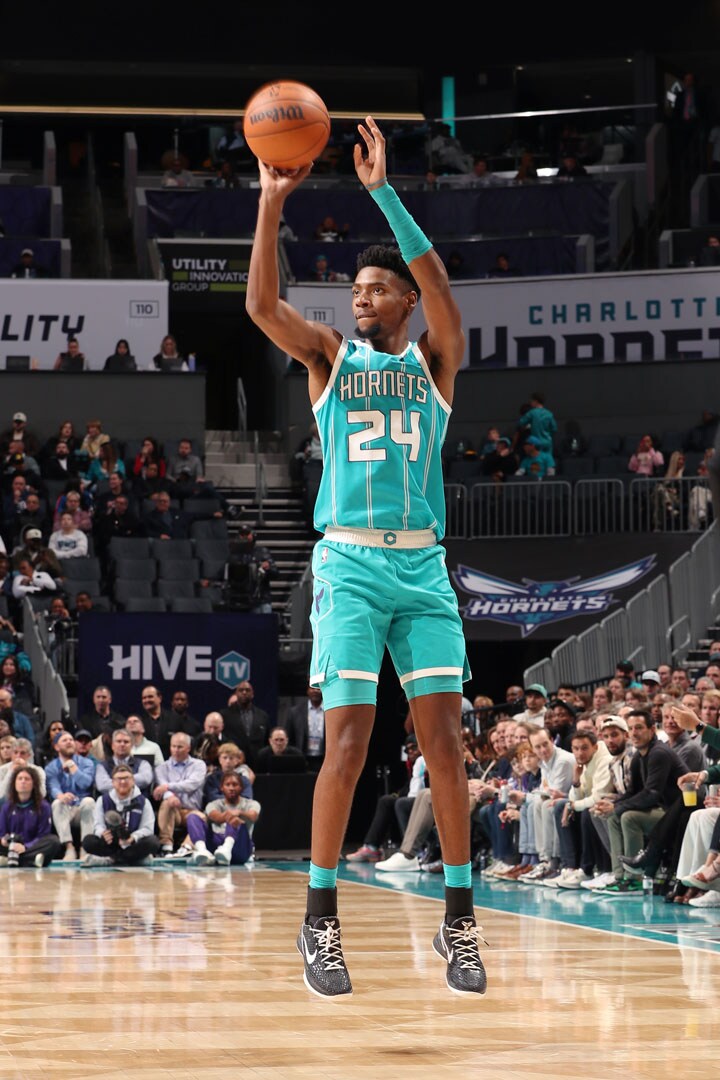 Hornets vs Pistons Gallery - 11/21/24 Photo Gallery | NBA.com