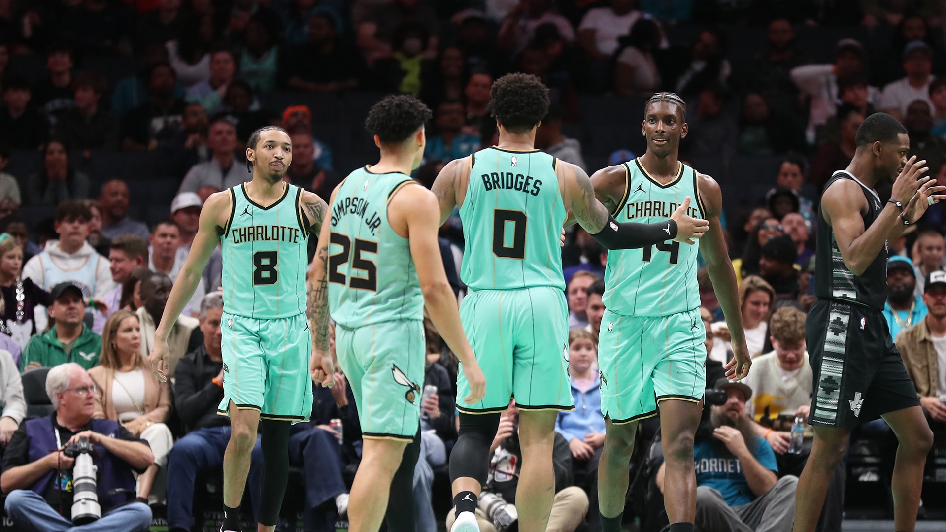 Hornets vs Spurs Gallery - 02/07/25 | Charlotte Hornets