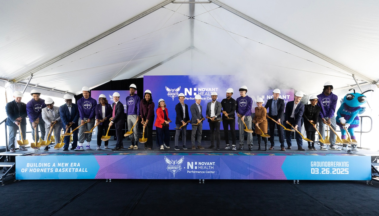 Charlotte Hornets Commemorate Tipoff Of Novant Health Performance ...
