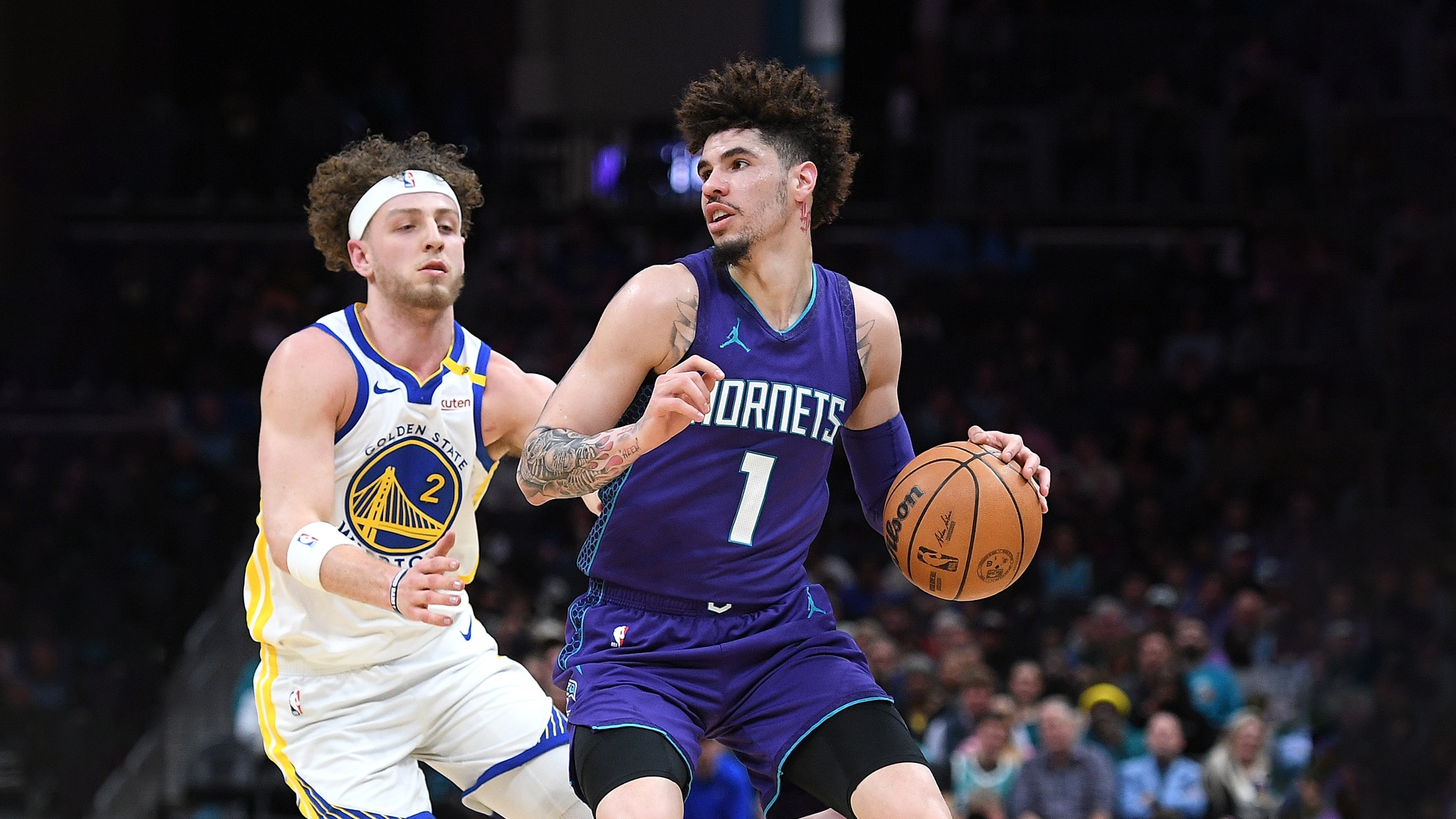 Hornets Continue Battling Into The 2nd Half, Golden State Pulls Away ...