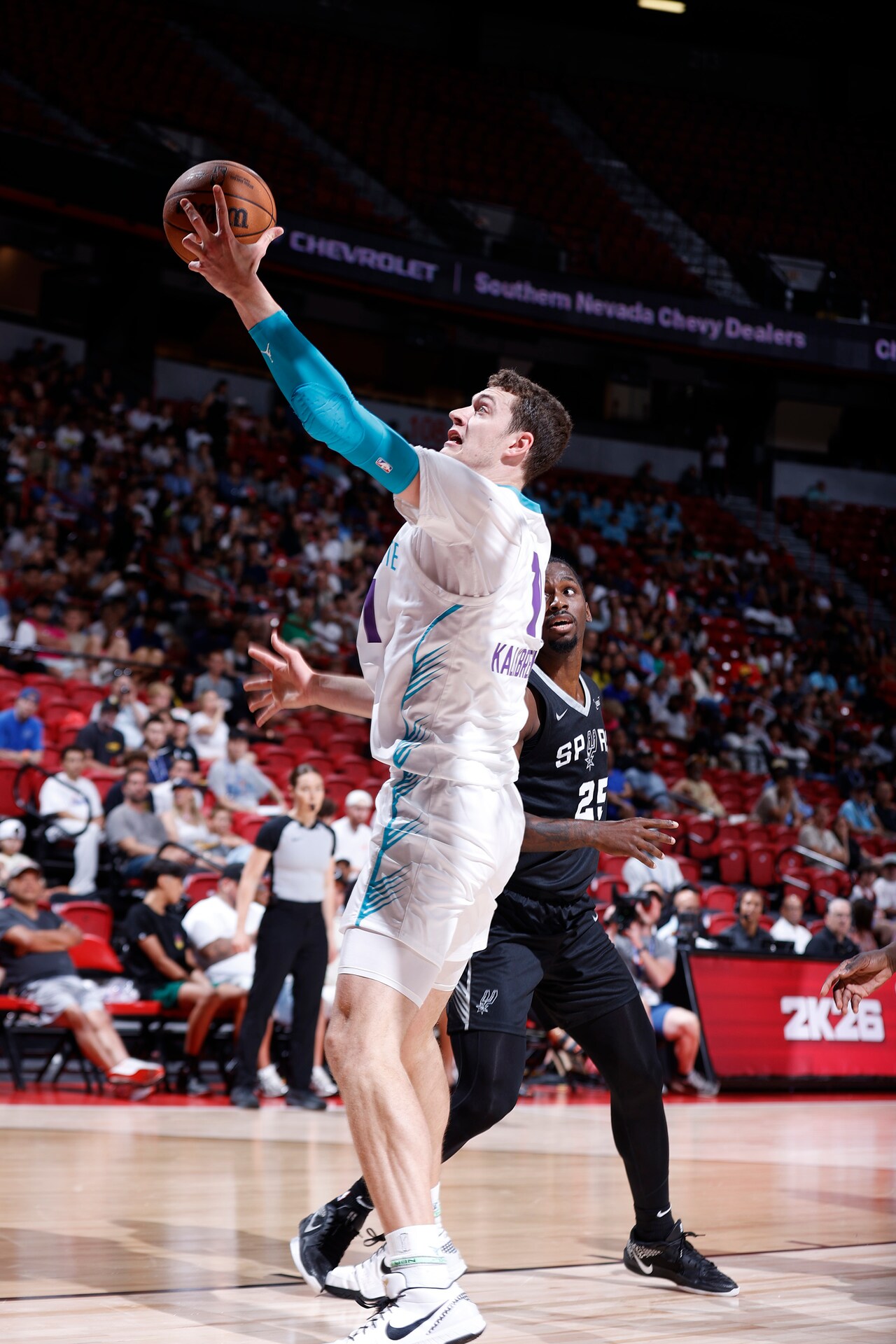 Hornets Blowout Spurs By Just Enough, Secure Summer League Semifinals ...