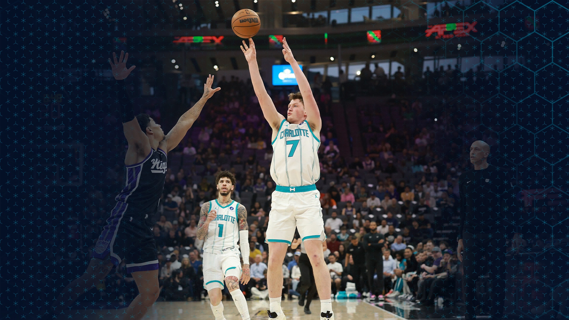 Hornets Seize Control In 2nd Half To Beat Sacramento, Sweep Back-to ...