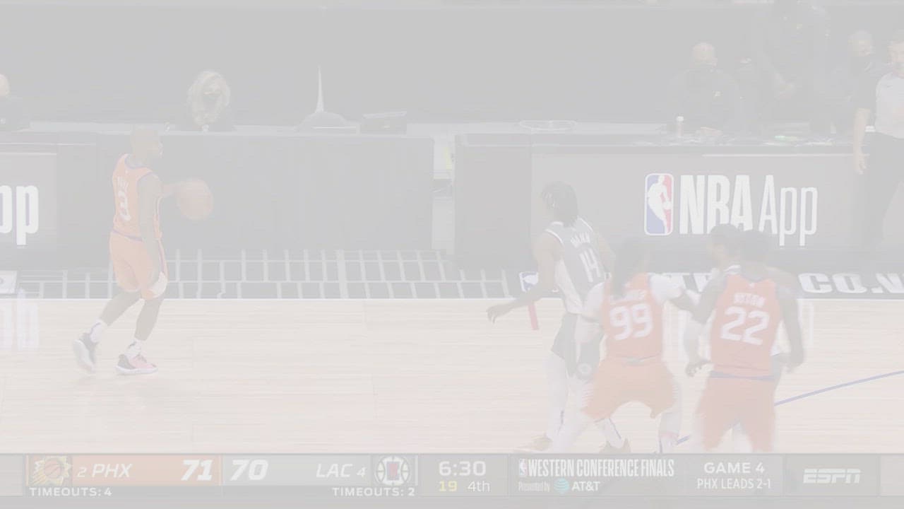 Paul feeds Ayton for another huge alley-oop