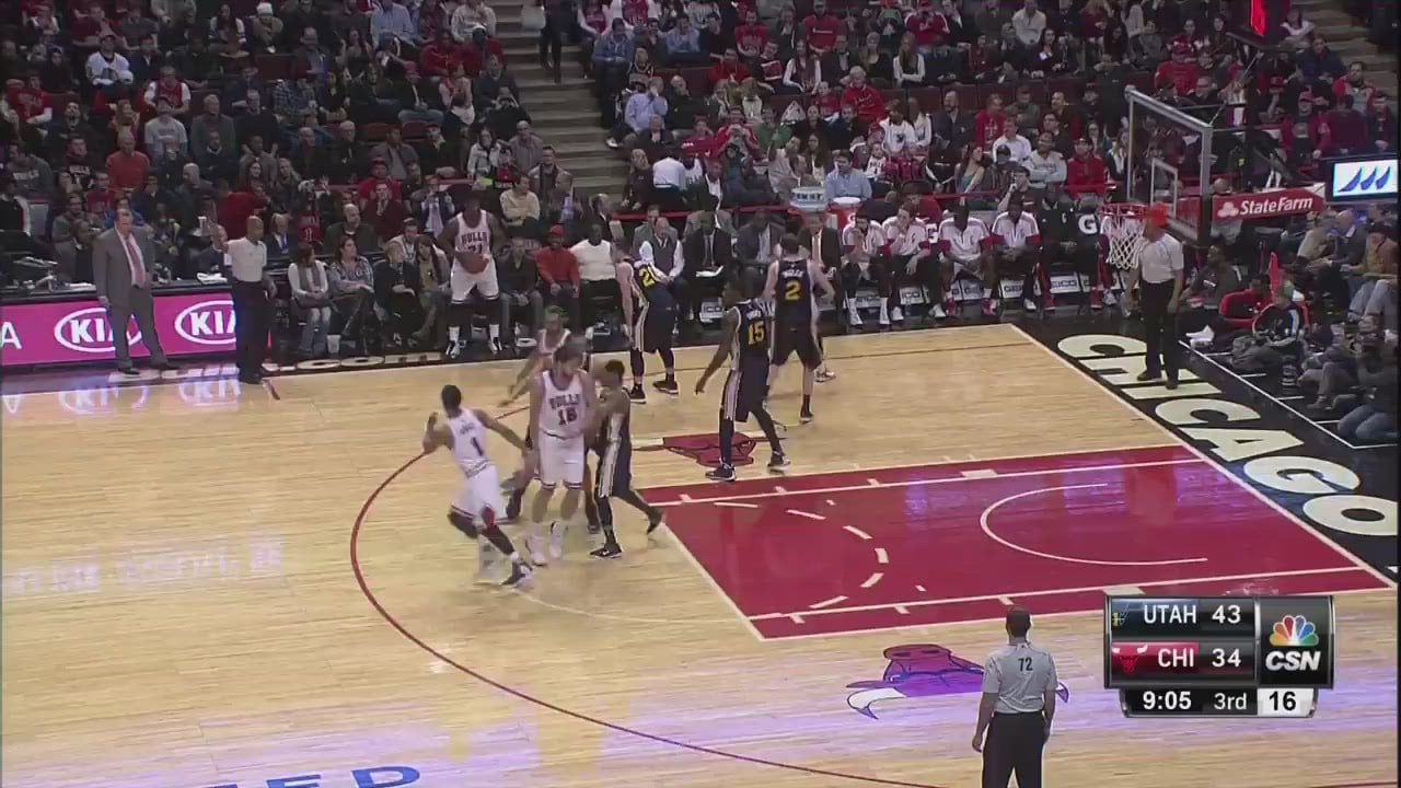 Rose Attacks | Chicago Bulls