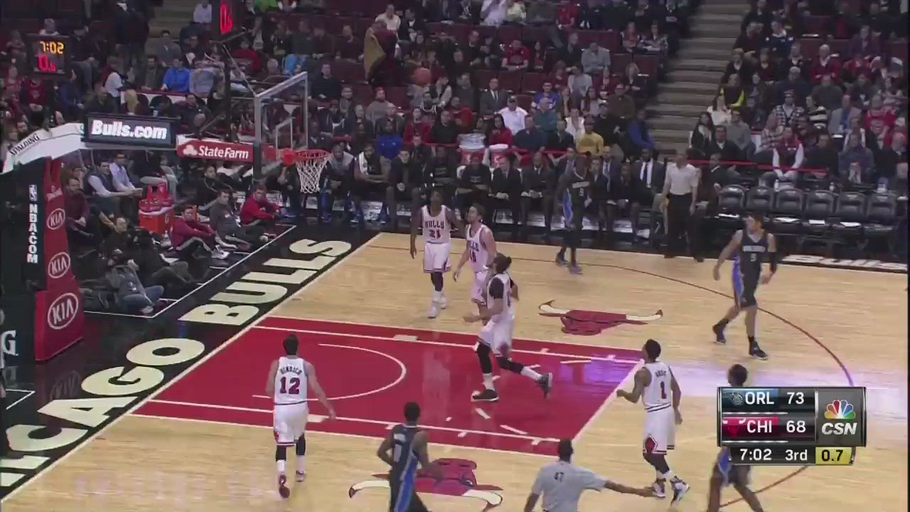Rose in Attack Mode | Chicago Bulls