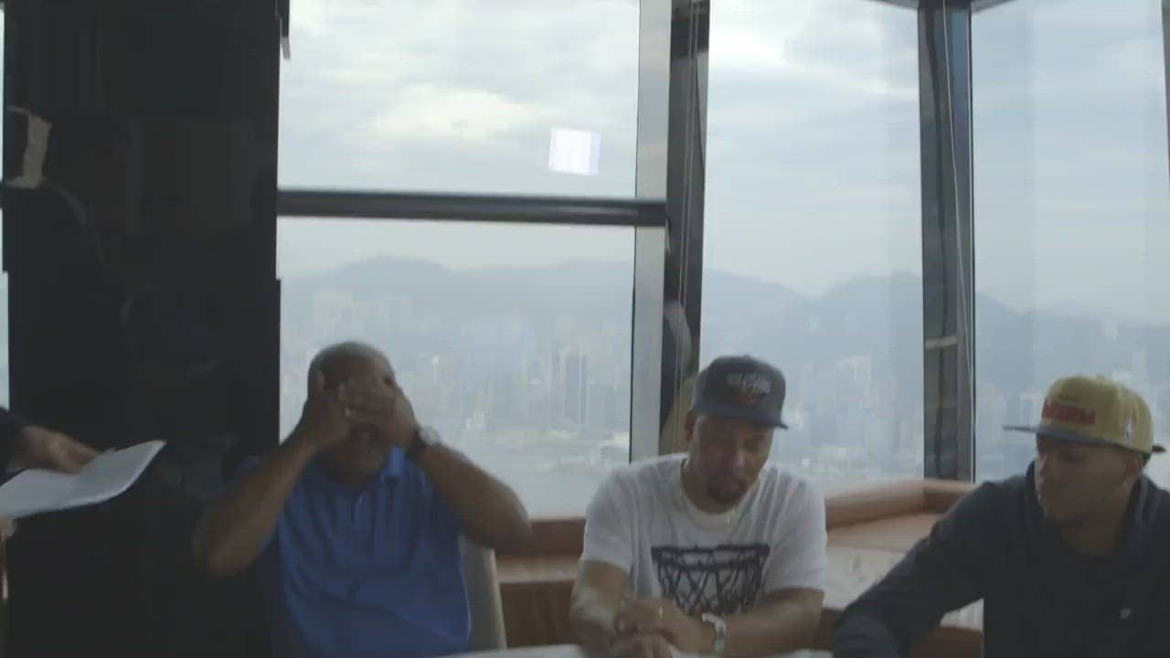 Anthony Davis Signs Contract Extension in Hong Kong | New Orleans Pelicans